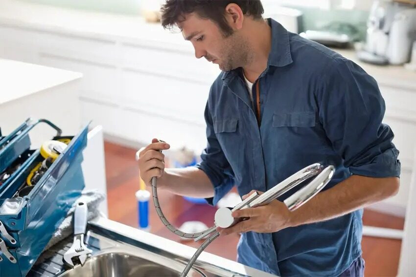How to change kitchen taps - Hero Plumbing